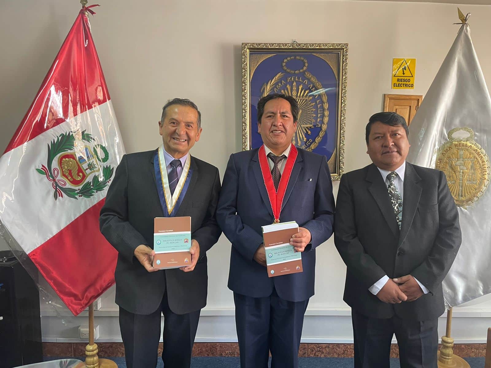 Derecho - Facultad de Ciencias Jurídicas y Políticas de la Universidad ...