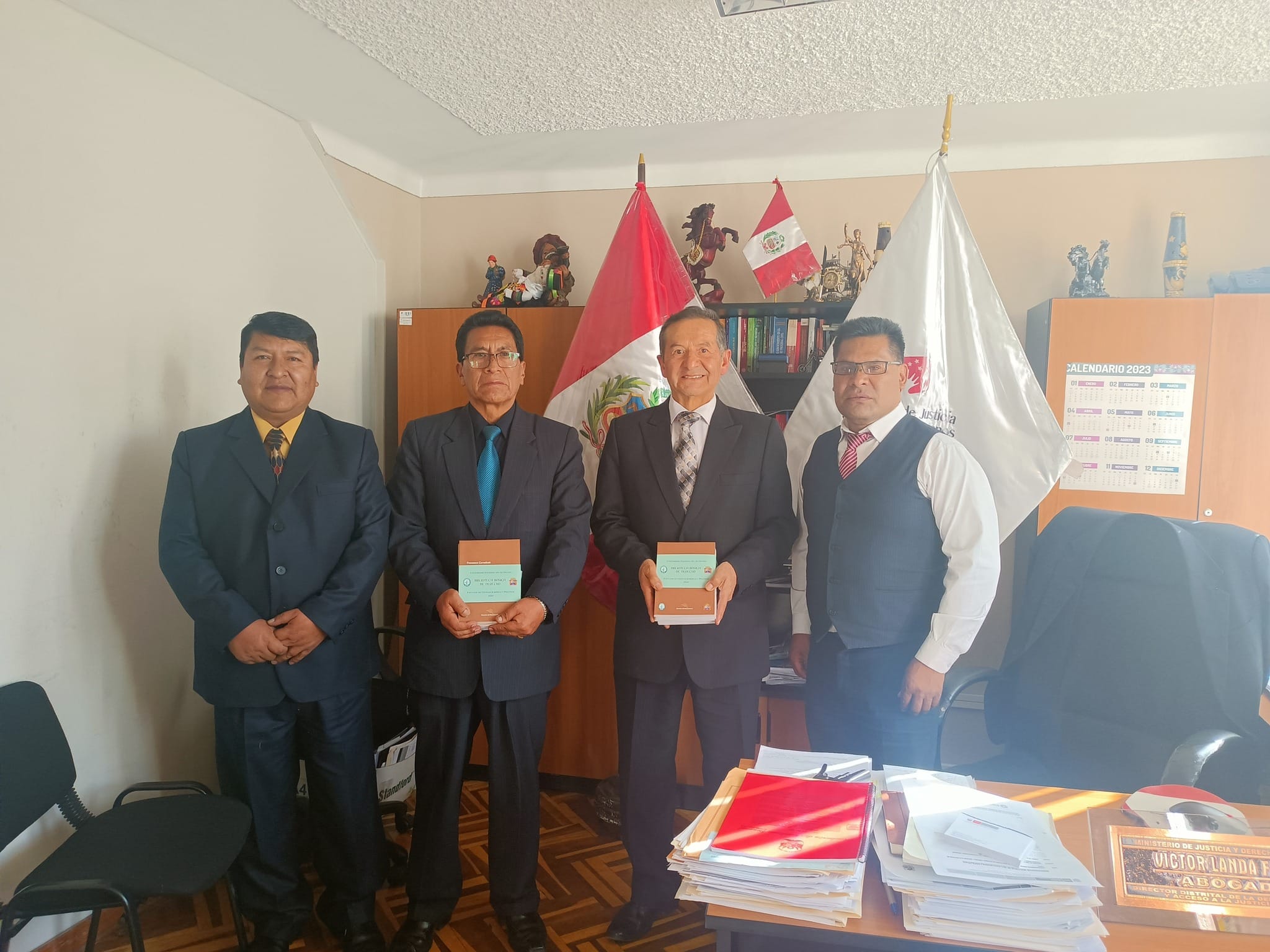 Derecho - Facultad de Ciencias Jurídicas y Políticas de la Universidad ...