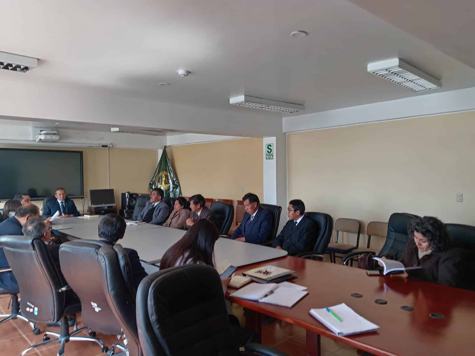 Derecho - Facultad de Ciencias Jurídicas y Políticas de la Universidad ...